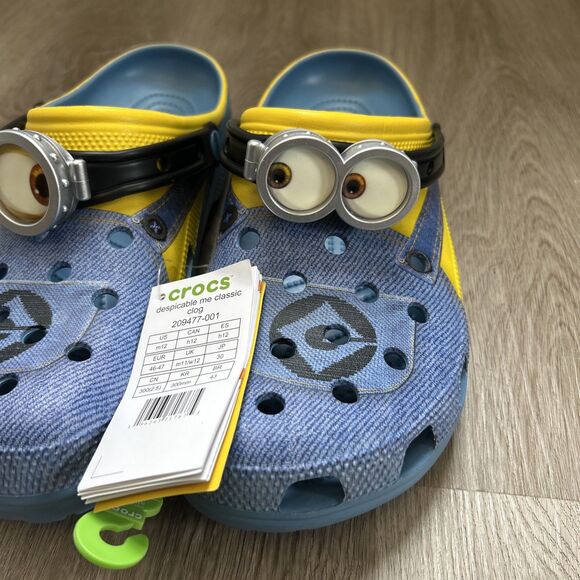 CROCS | Shoes | Despicable Me X Crocs Mens 2 Classic Clogs Minions ...